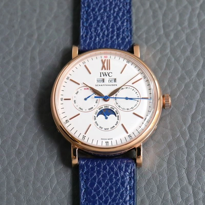 Top mirror IWC Watches