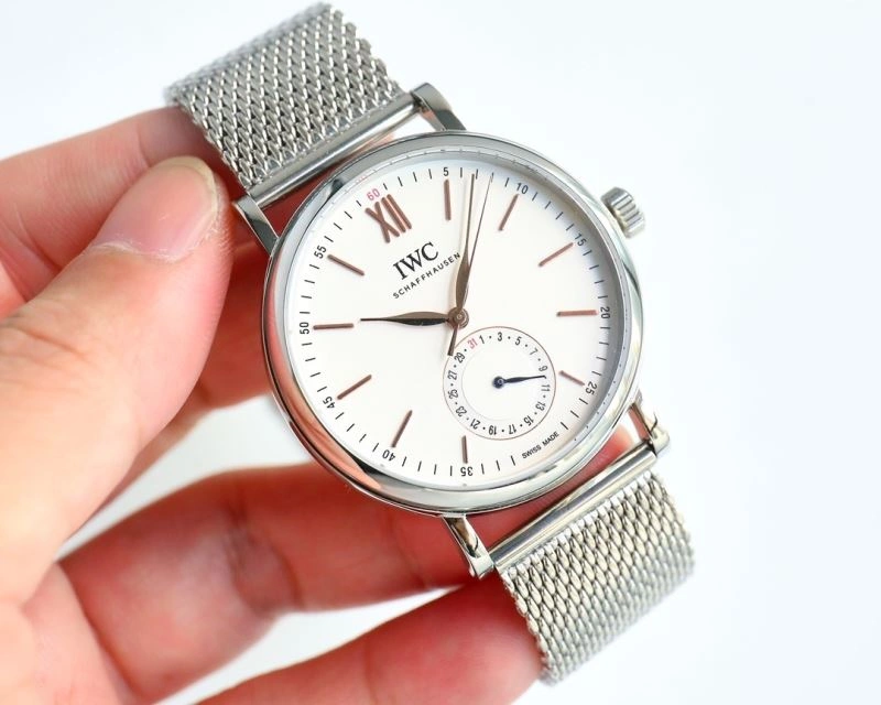 Low-cost IWC Watches