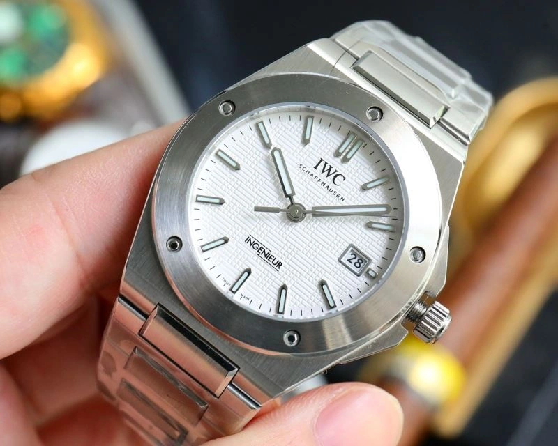 Top mirror IWC Watches
