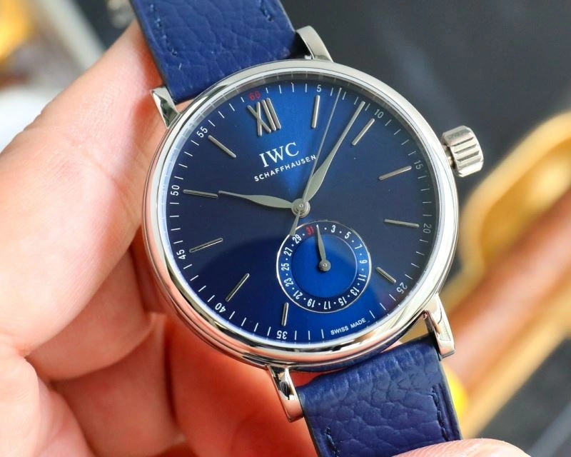Top mirror IWC Watches
