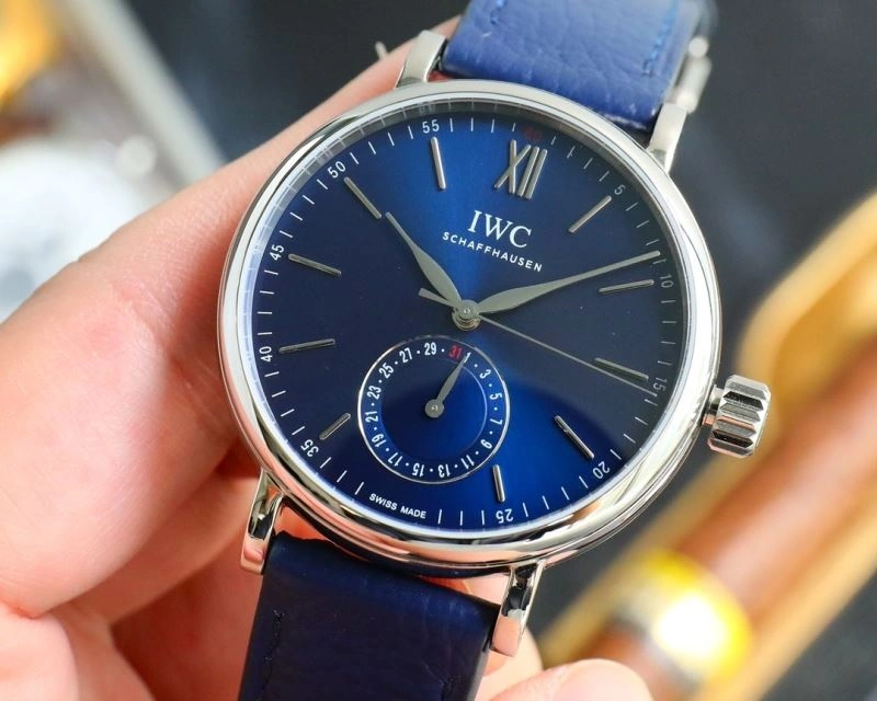 Top mirror IWC Watches