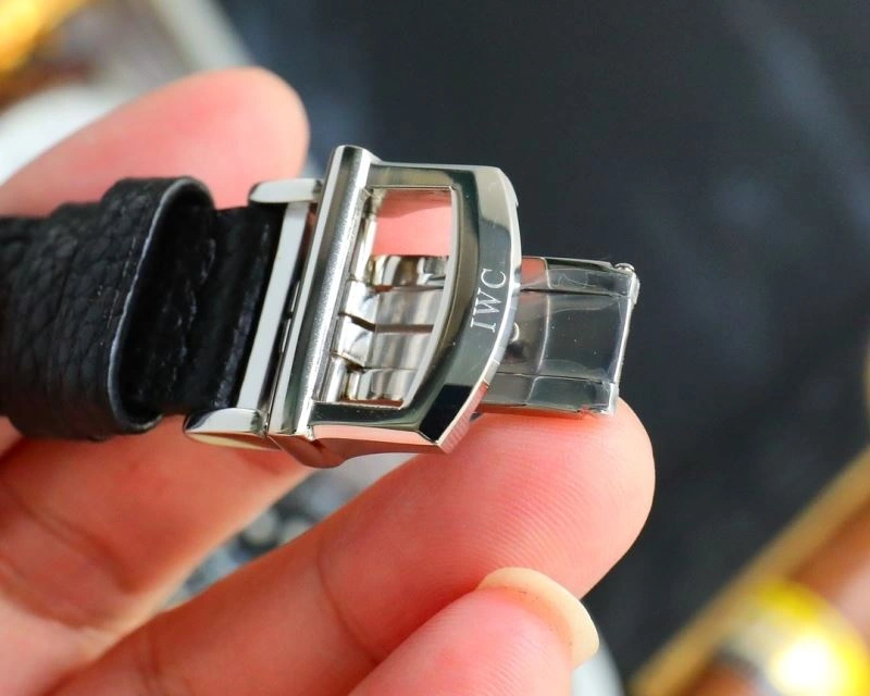 Top mirror IWC Watches