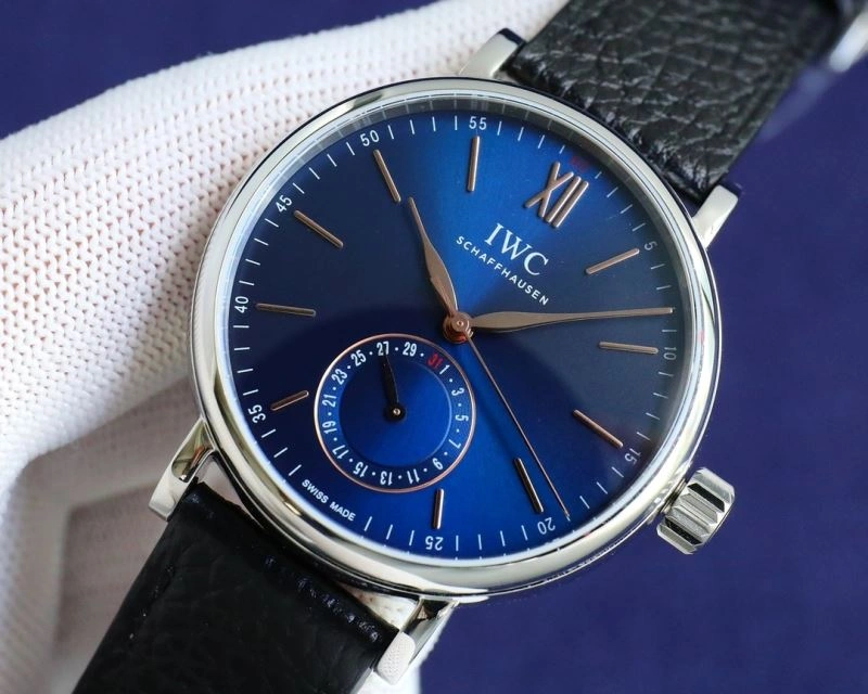Top mirror IWC Watches