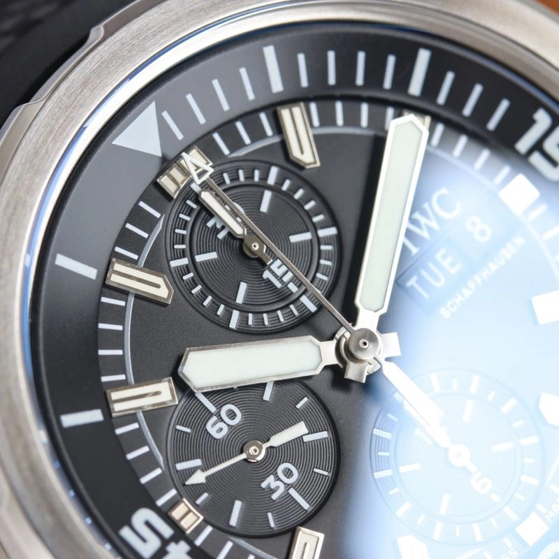 Top mirror IWC Watches