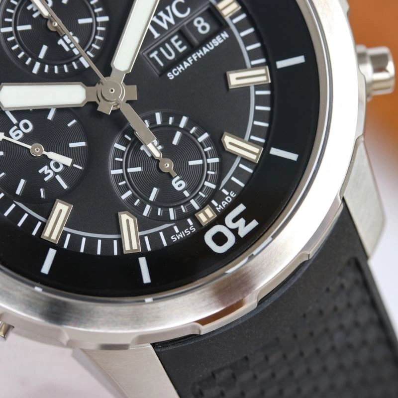 Top mirror IWC Watches