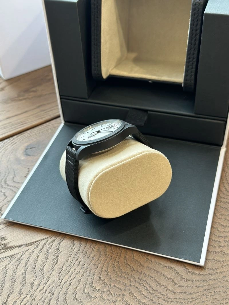Top mirror IWC Watches