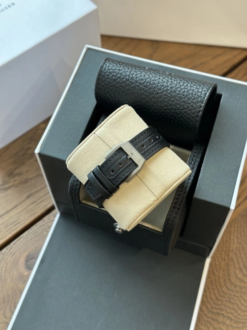 Top mirror IWC Watches