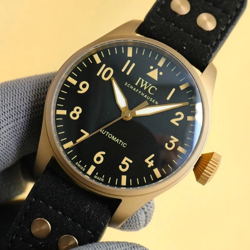Brand-authenticated IWC Watches