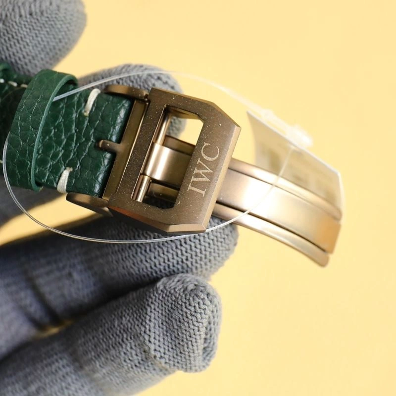 Brand-authenticated IWC Watches