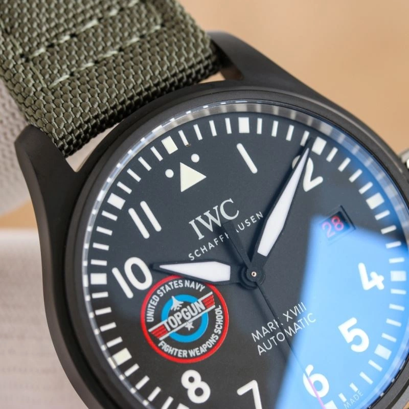 Top mirror IWC Watches