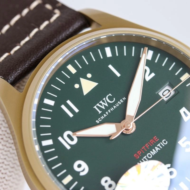 Top mirror IWC Watches