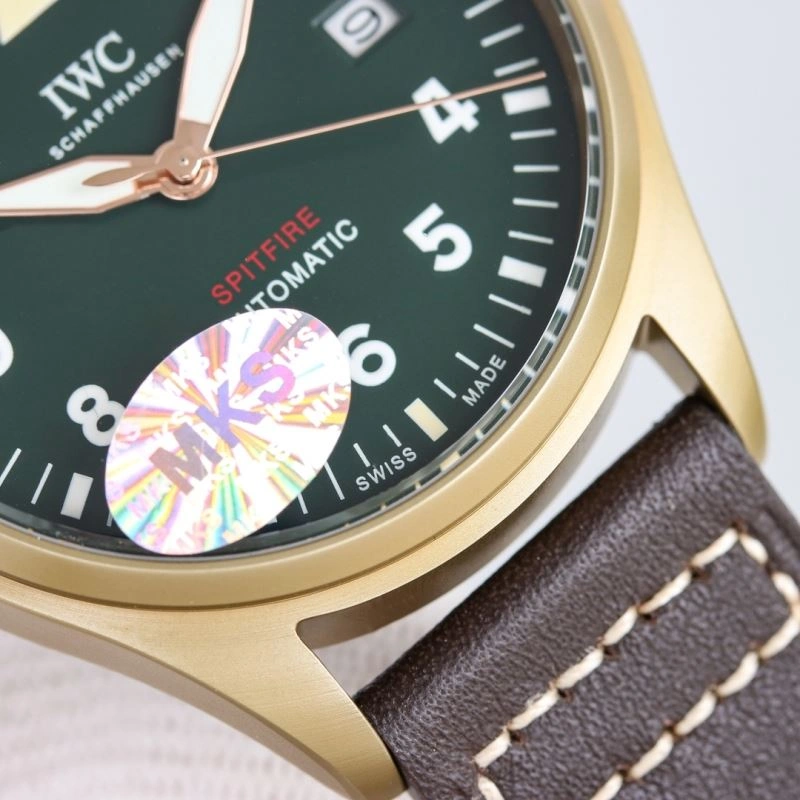 Top mirror IWC Watches