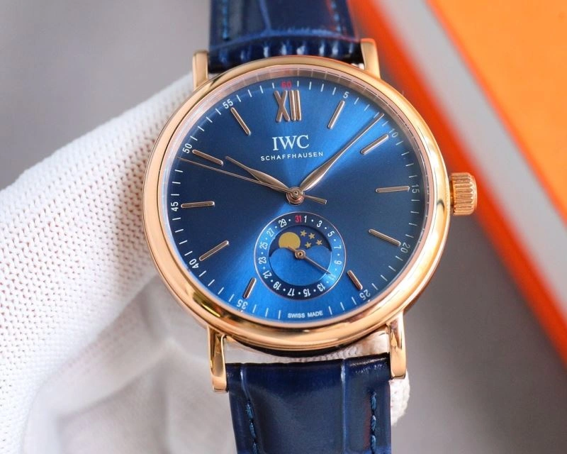 Top mirror IWC Watches