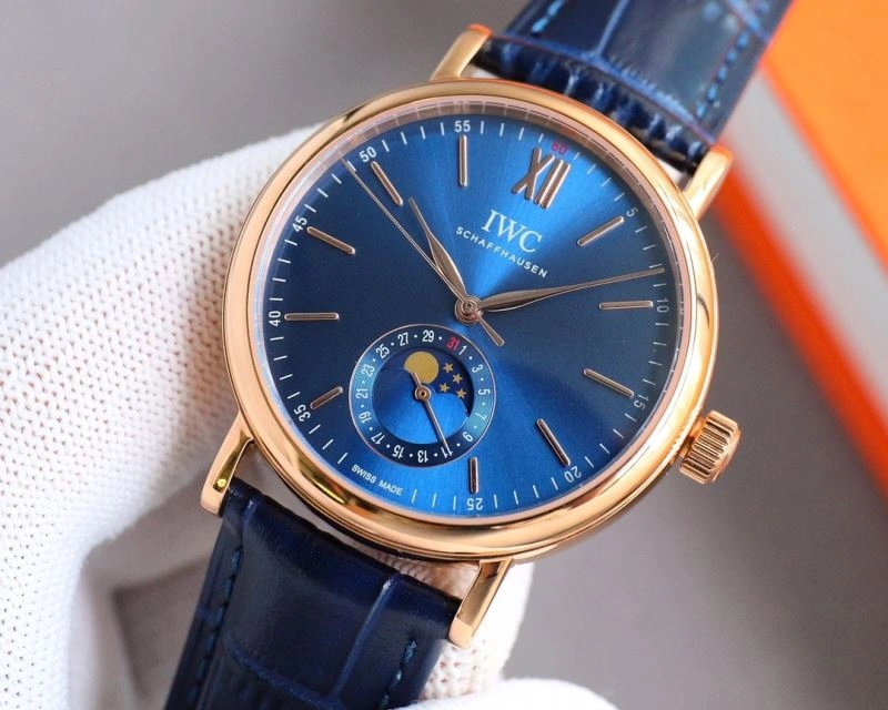 Top mirror IWC Watches