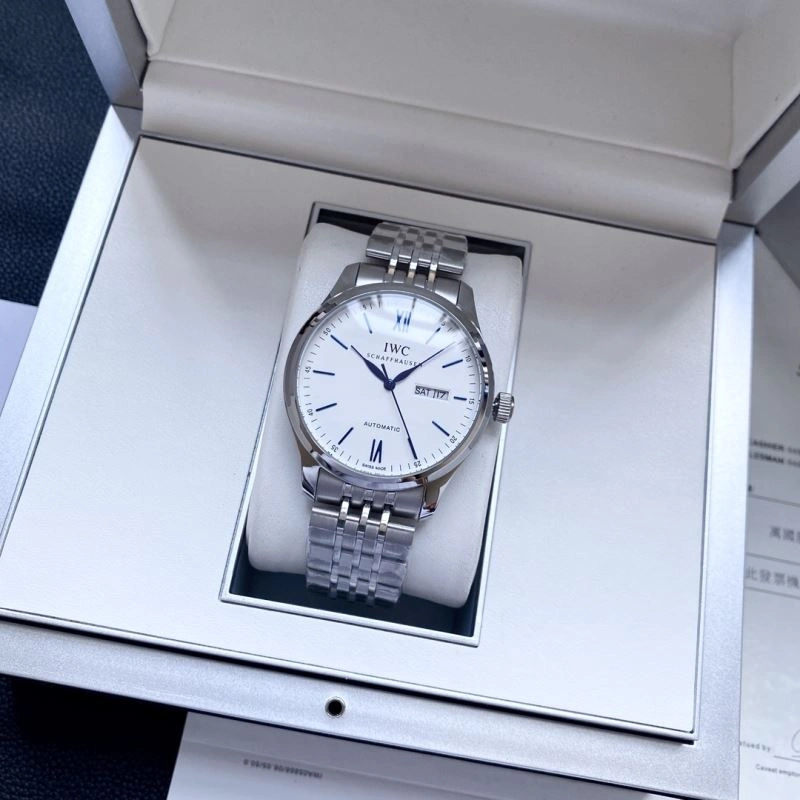 Top mirror IWC Watches