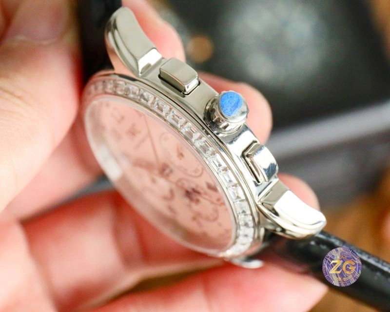 Top mirror IWC Watches