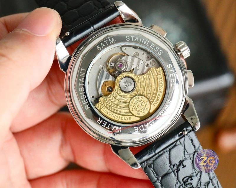 Top mirror IWC Watches