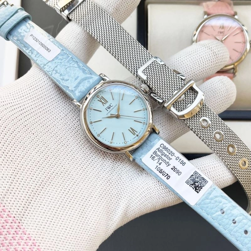 Top mirror IWC Watches