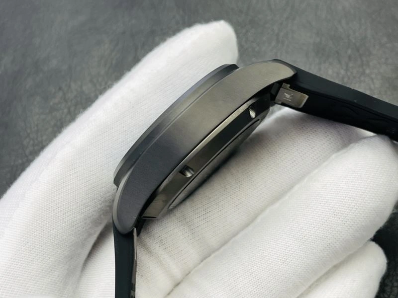 Low-cost IWC Watches