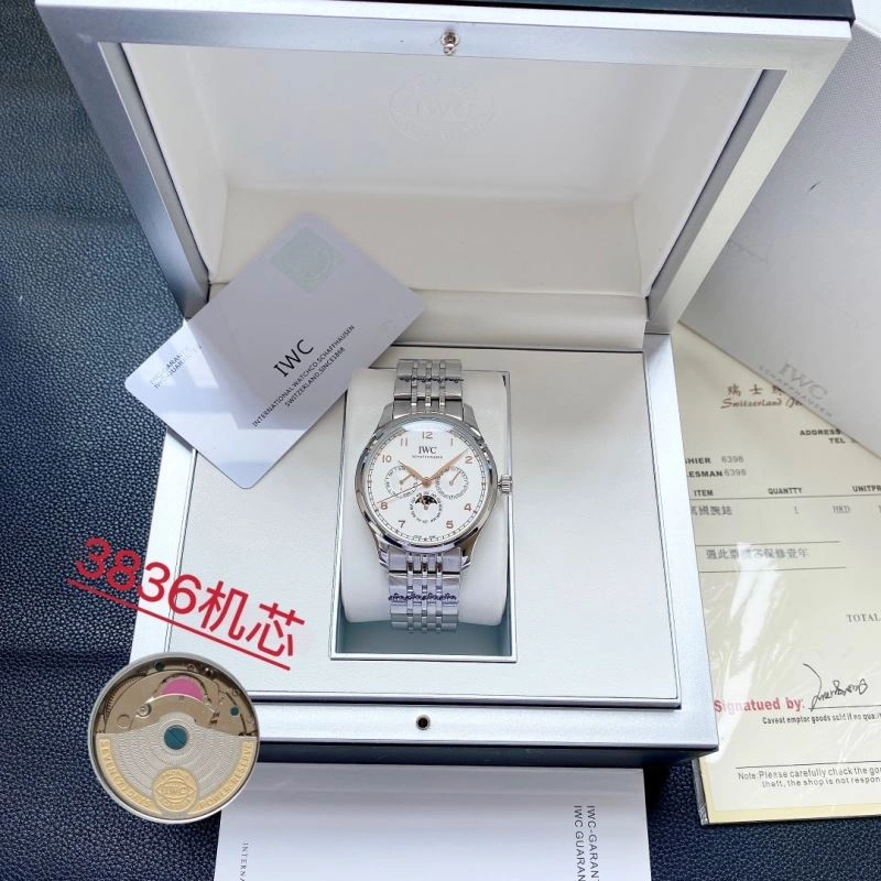 Low-cost IWC Watches