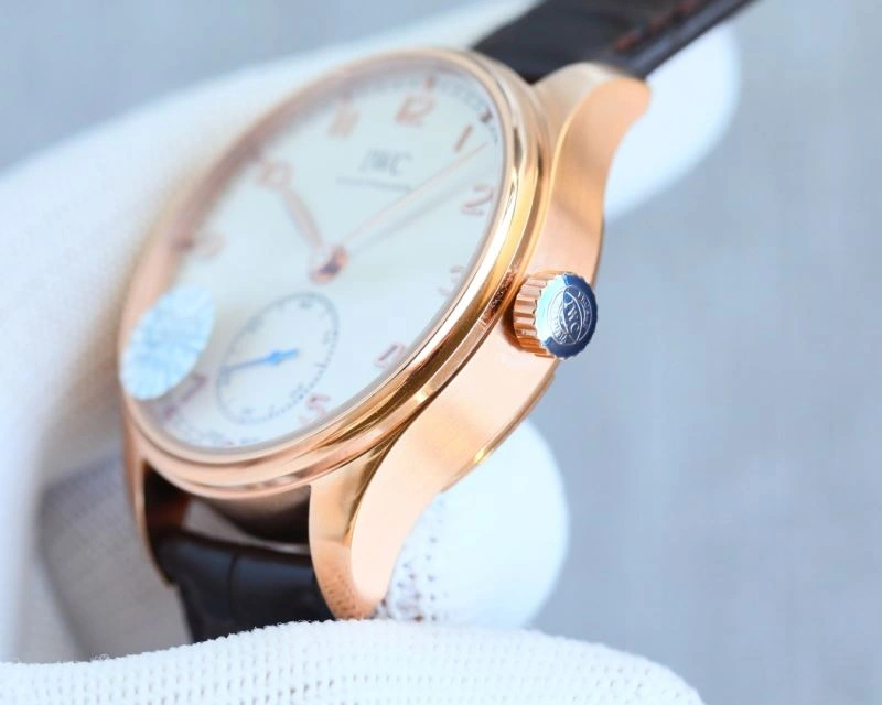 Top mirror IWC Watches