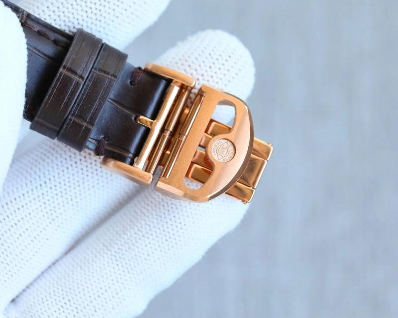Top mirror IWC Watches