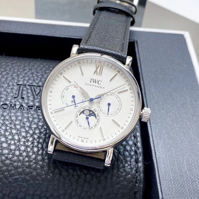 Brand-authenticated IWC Watches