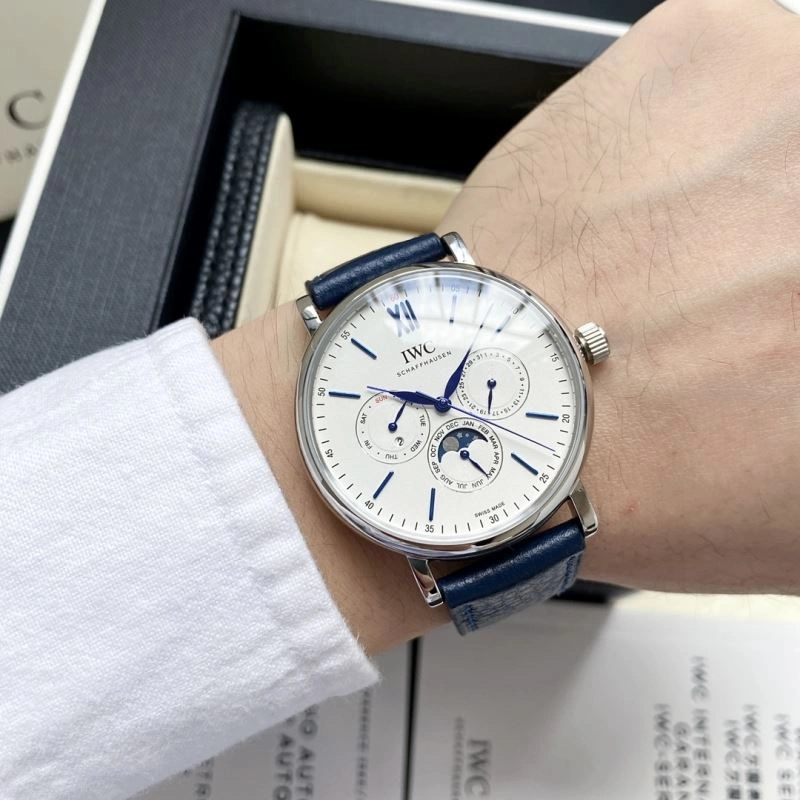 Low-cost IWC Watches