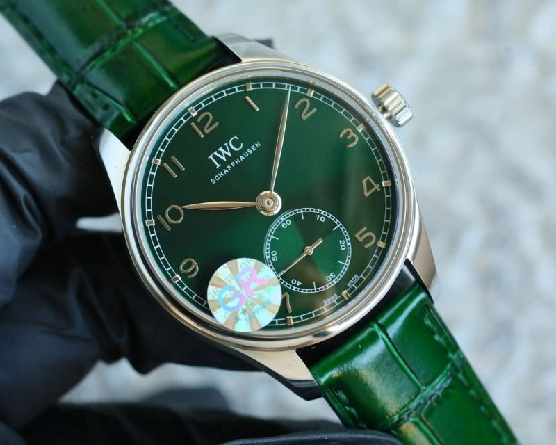 Low-cost IWC Watches