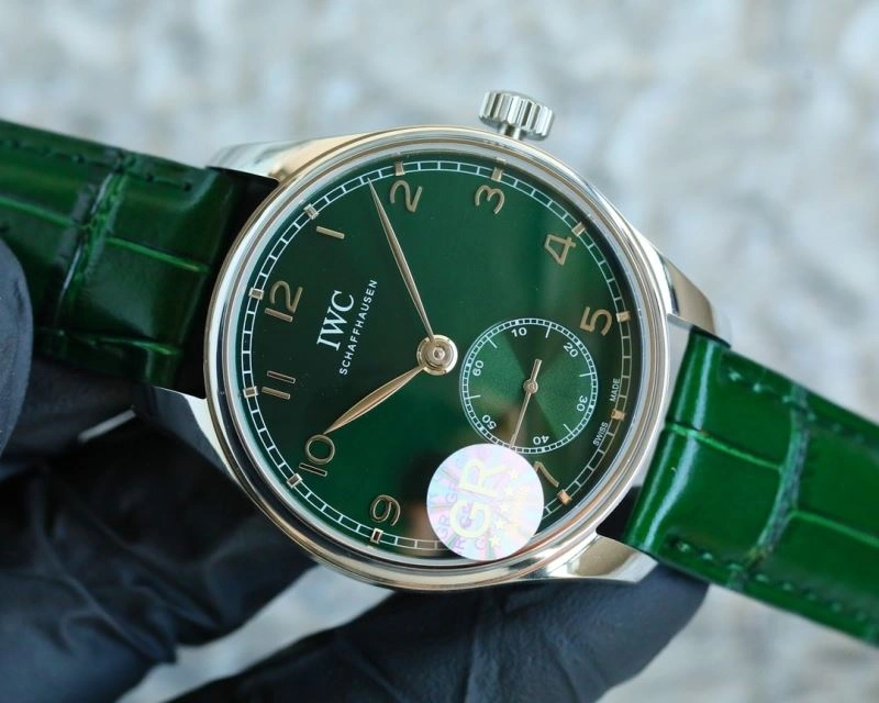 Low-cost IWC Watches