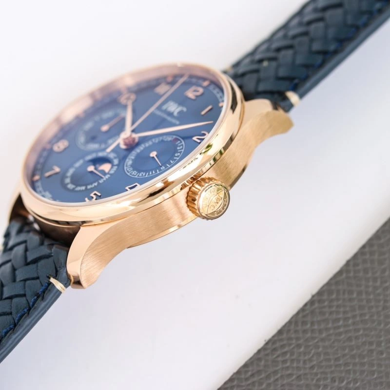 Low-cost IWC Watches