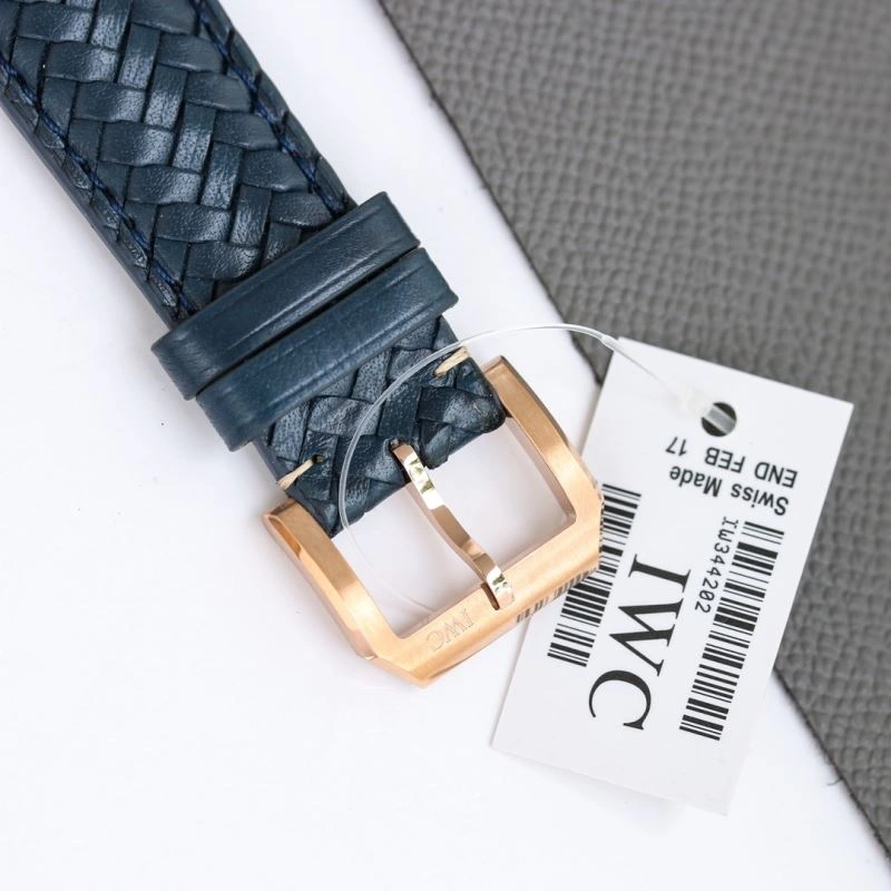 Low-cost IWC Watches