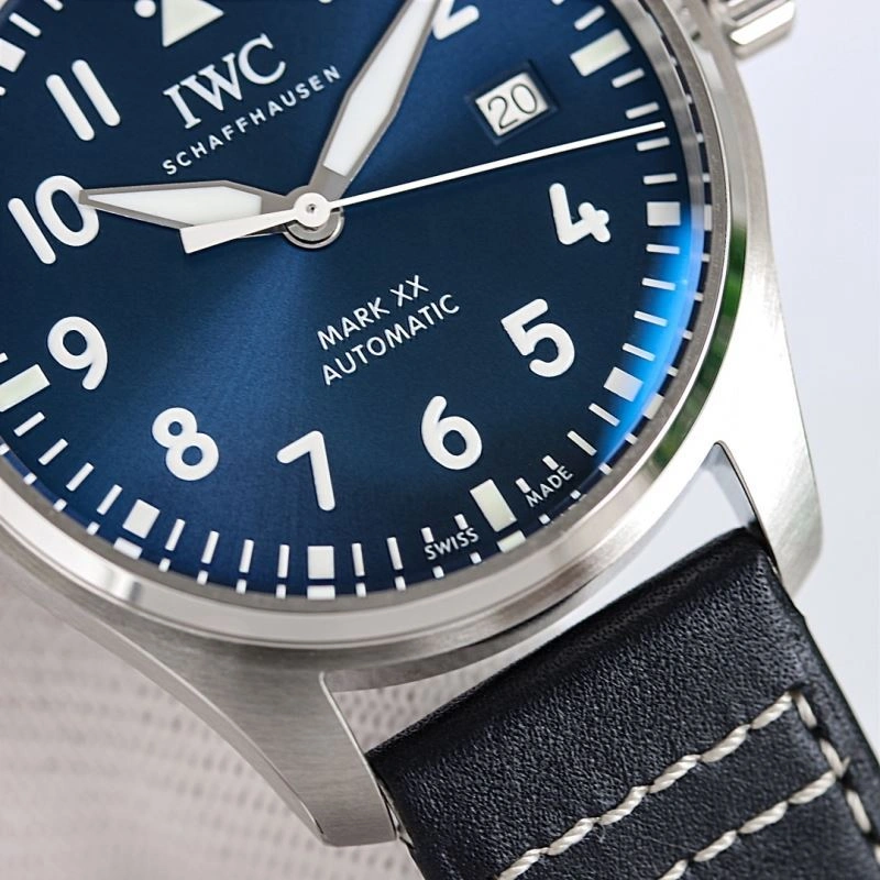 Top mirror IWC Watches