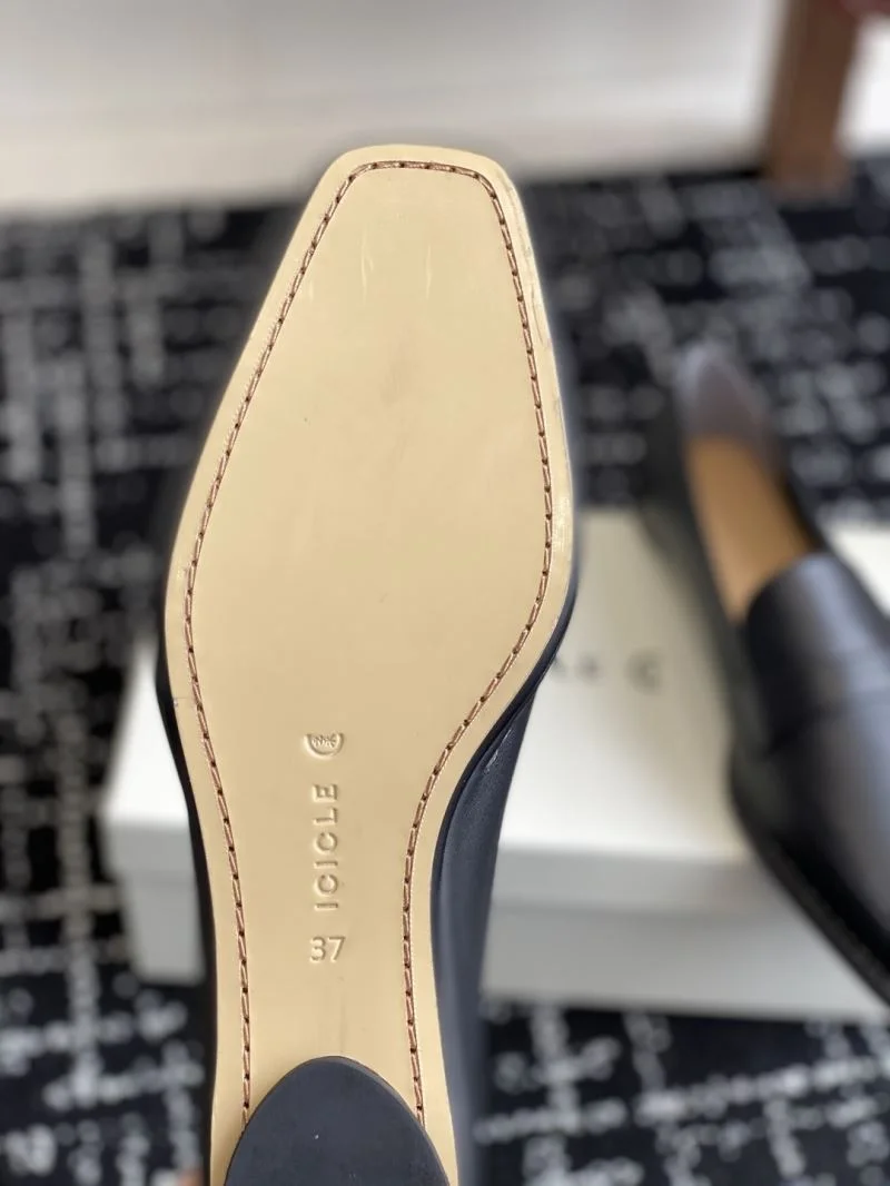 Inexpensive Icicle Shoes