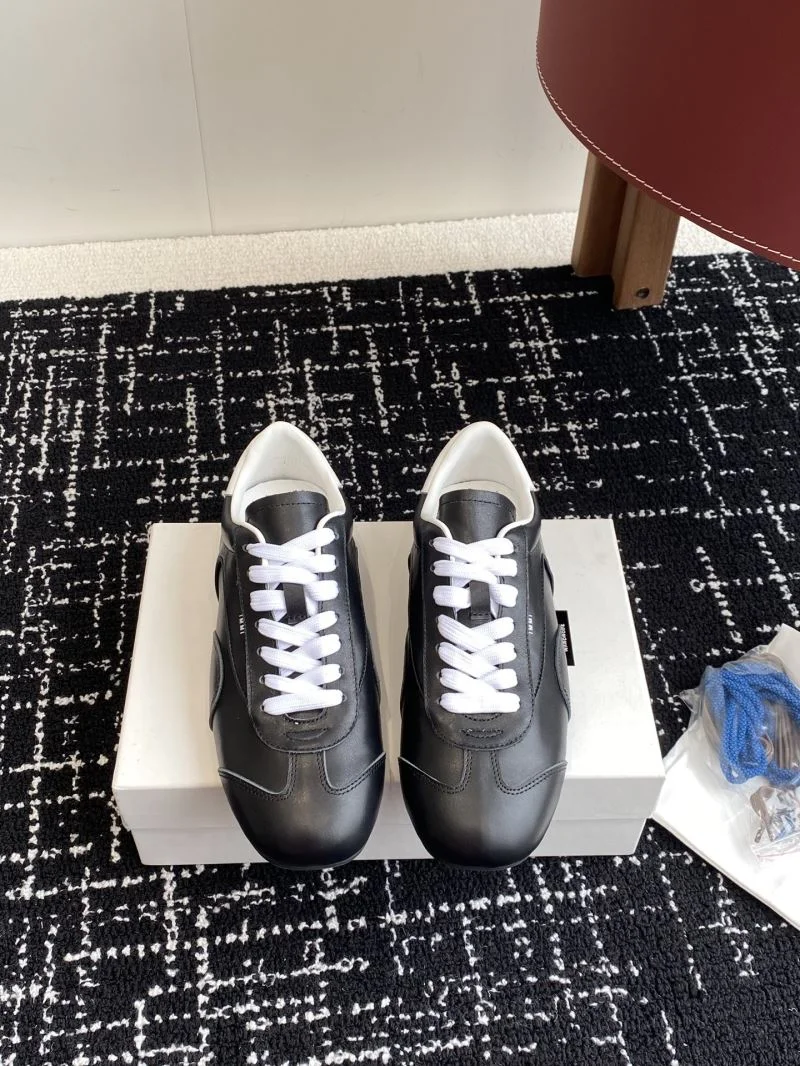 Immi Shoes