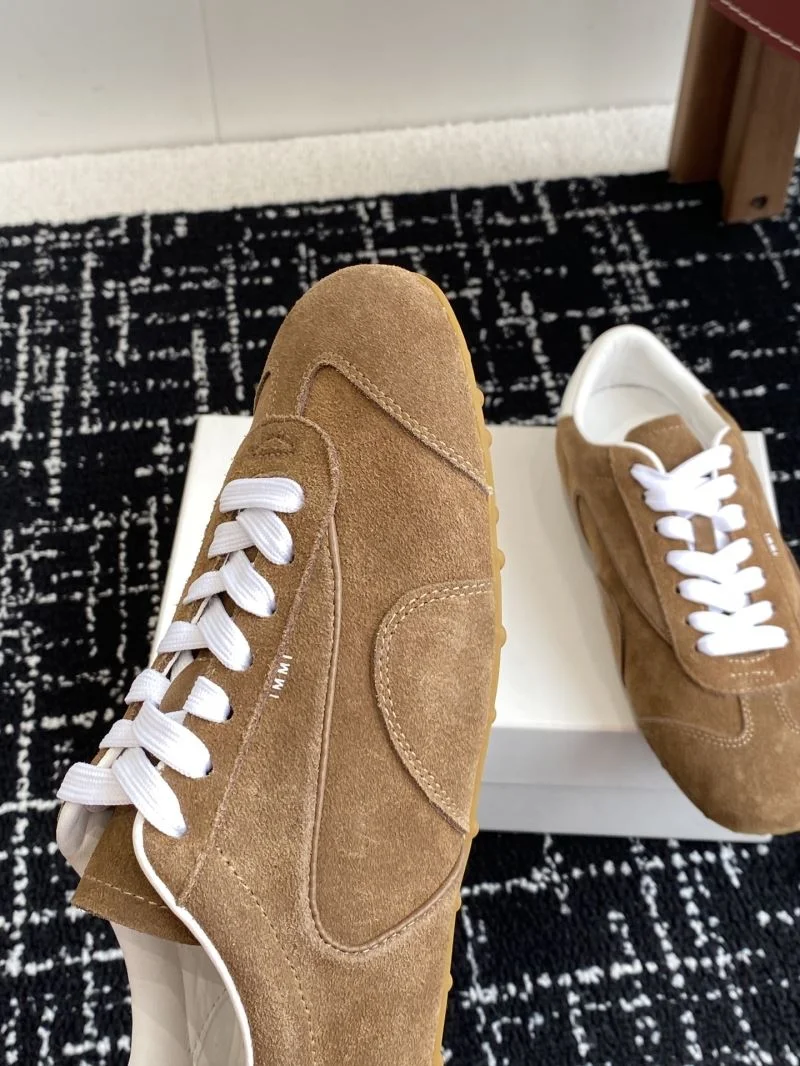 Discounted Immi Shoes