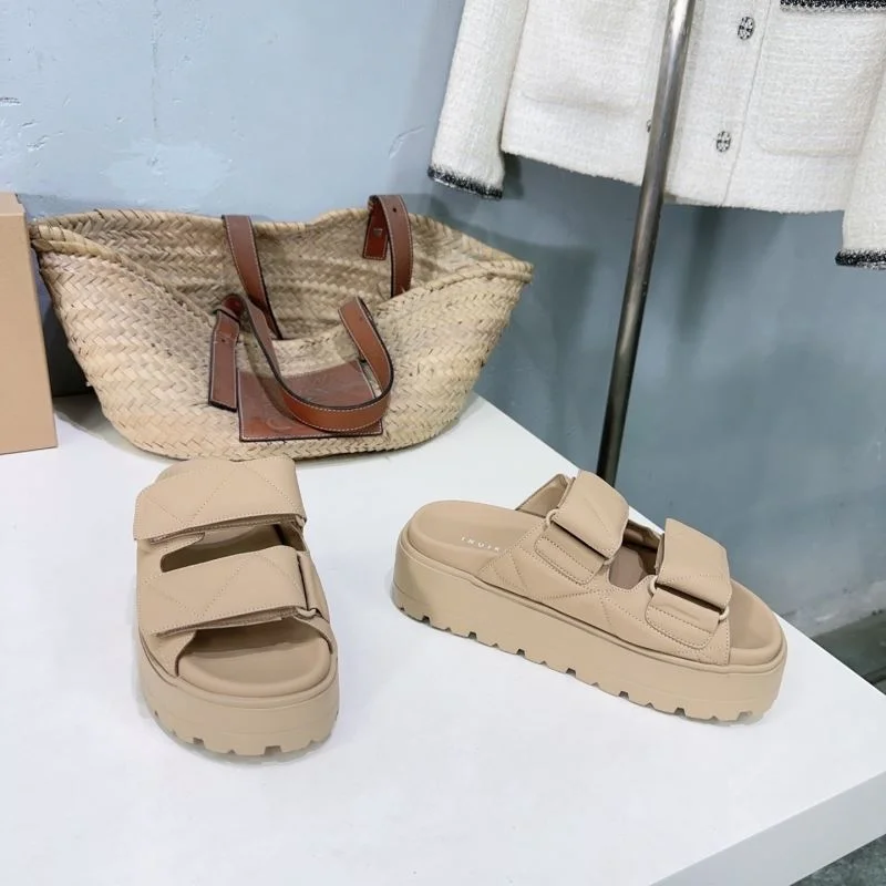 Bargain Inuikii Sandals