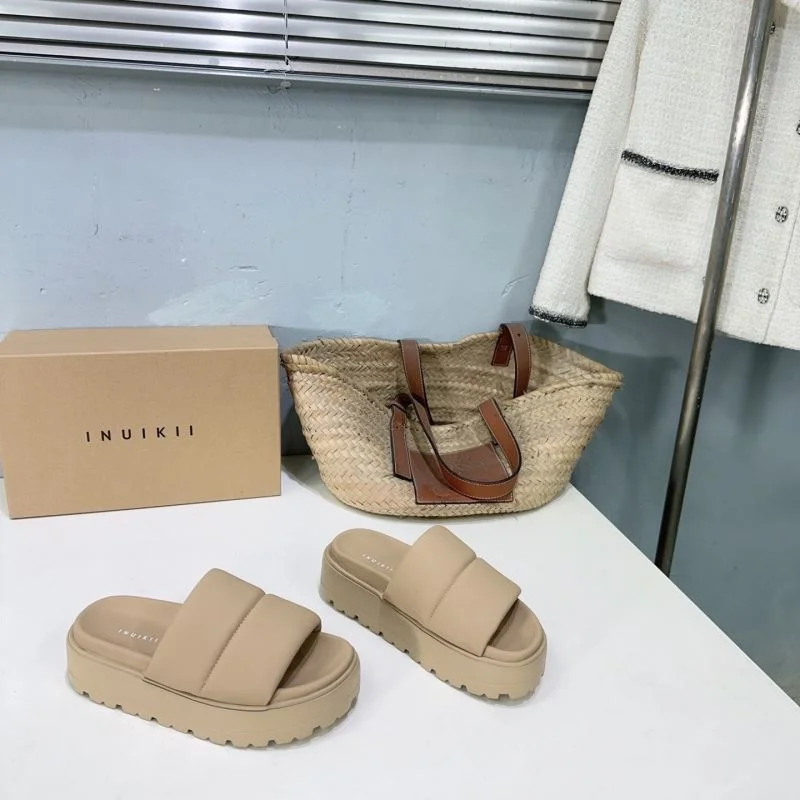 Inuikii Sandals