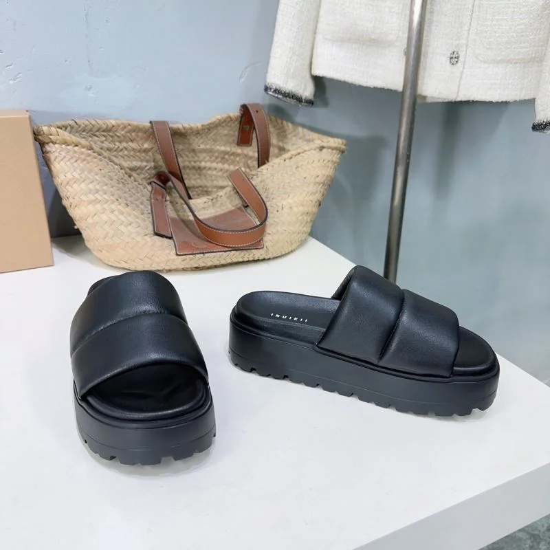 Inexpensive Inuikii Sandals