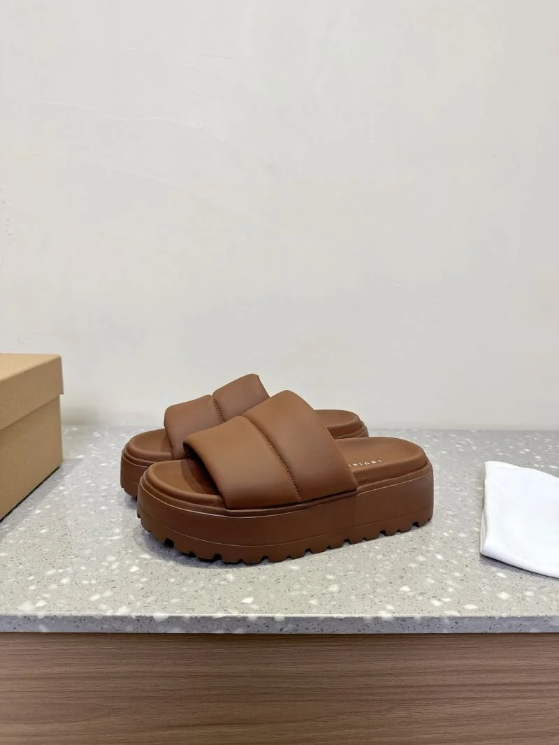 Cut-rate Inuikii Sandals