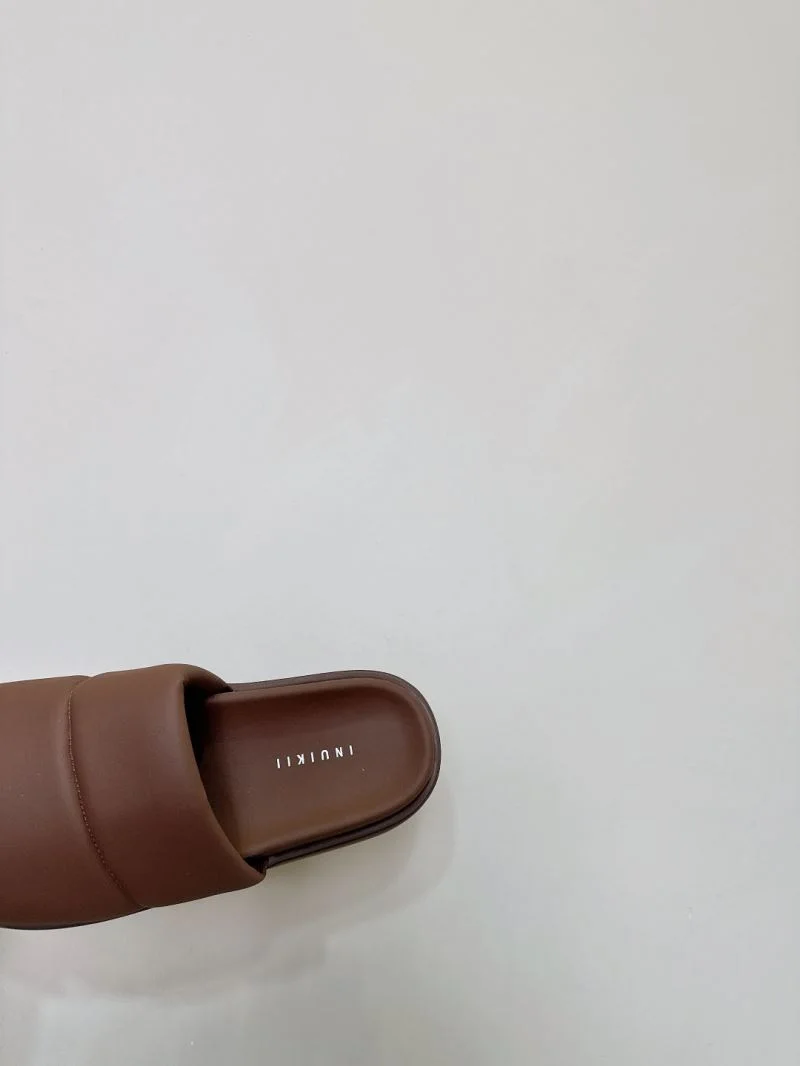Cut-rate Inuikii Sandals