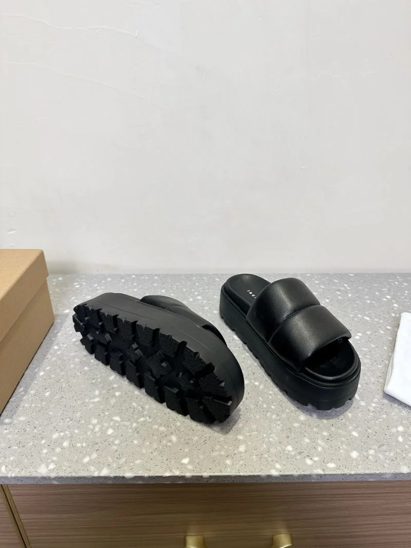 OEM Inuikii Sandals