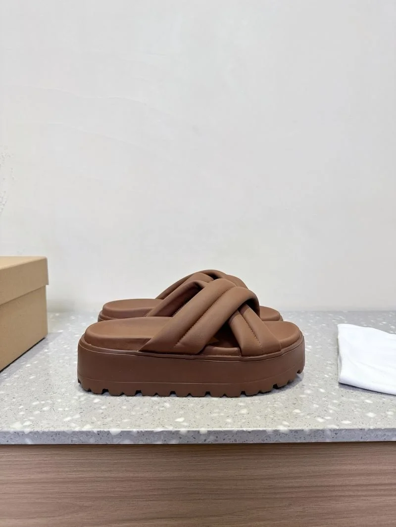 Inexpensive Inuikii Sandals