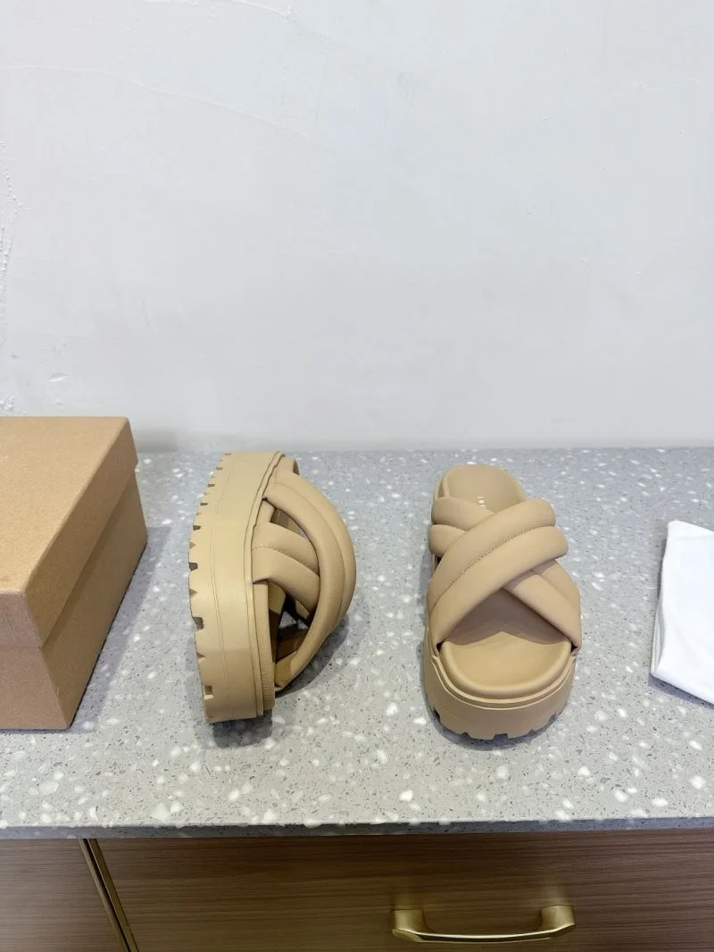 High fidelity Inuikii Sandals