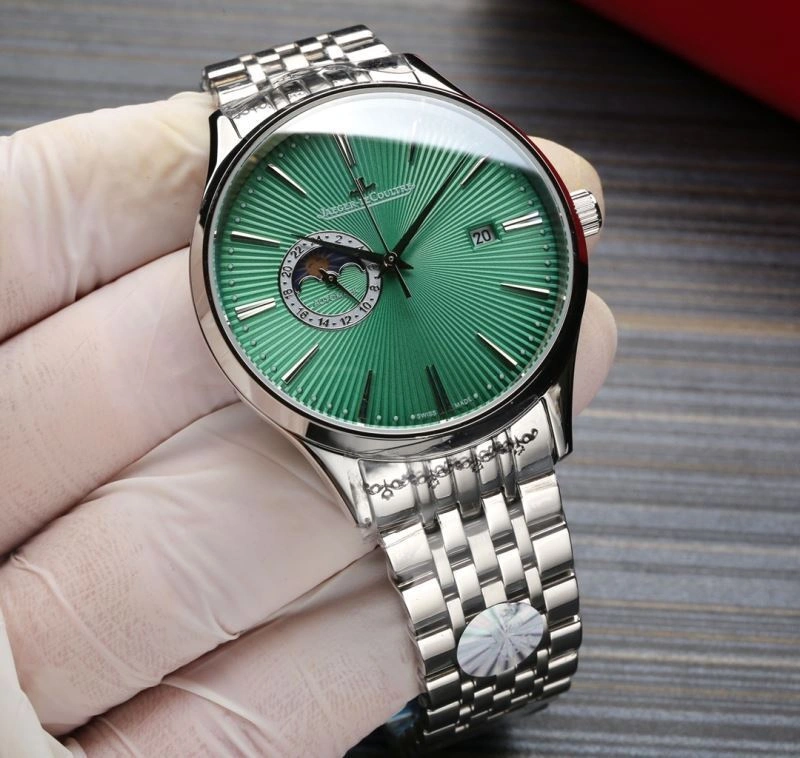 Indistinguishable JAEGER-LECOULTRE Watches