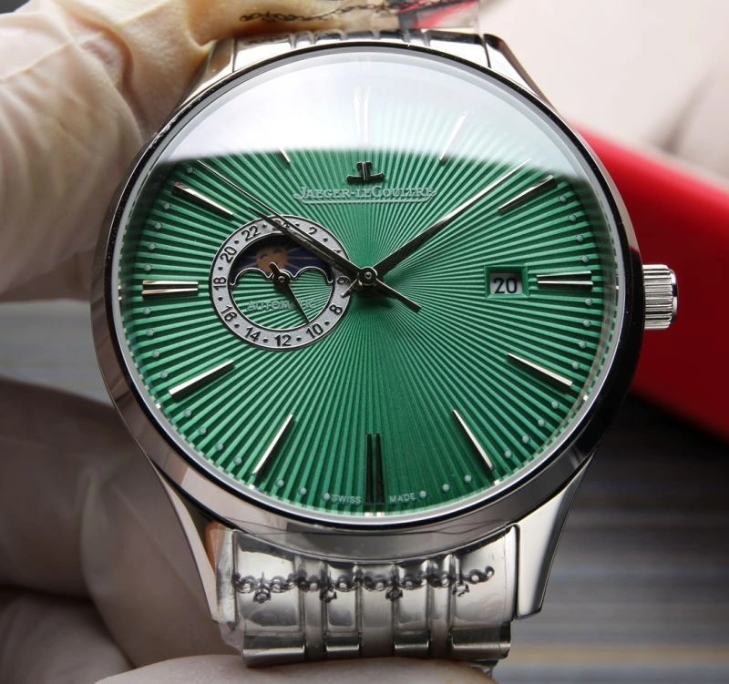 Indistinguishable JAEGER-LECOULTRE Watches