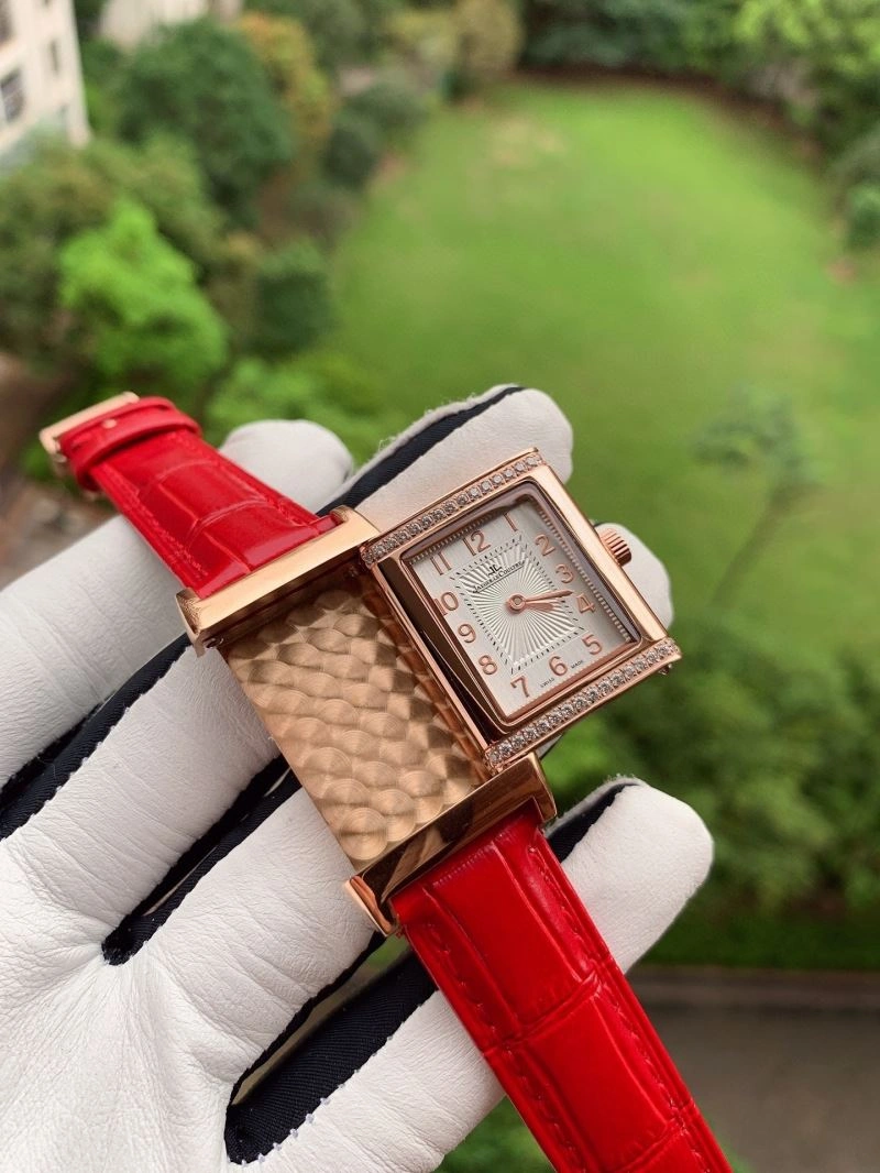 Factory-made JAEGER-LECOULTRE Watches