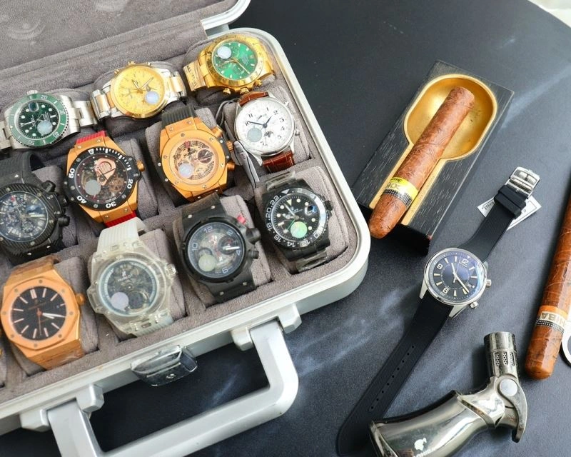 Genuine JAEGER-LECOULTRE Watches