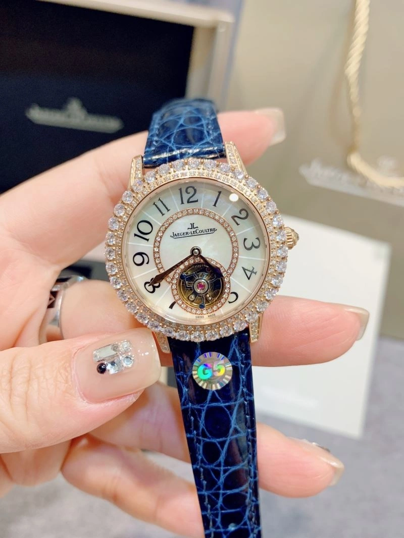 Indistinguishable JAEGER-LECOULTRE Watches