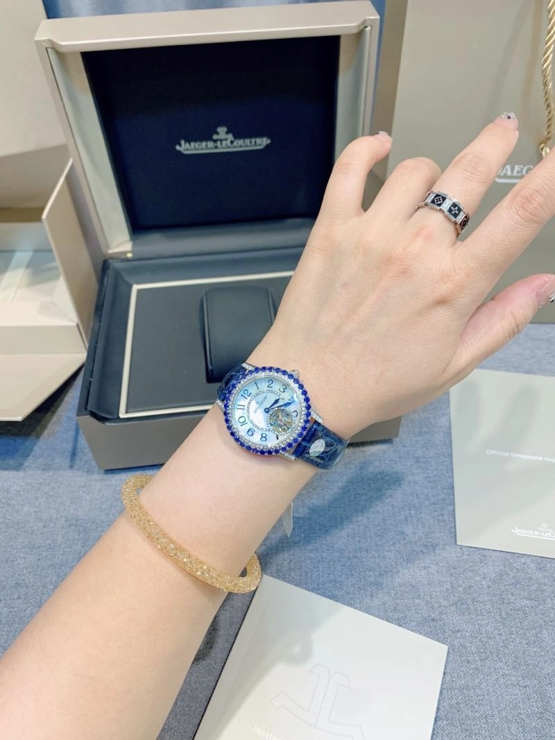 Indistinguishable JAEGER-LECOULTRE Watches